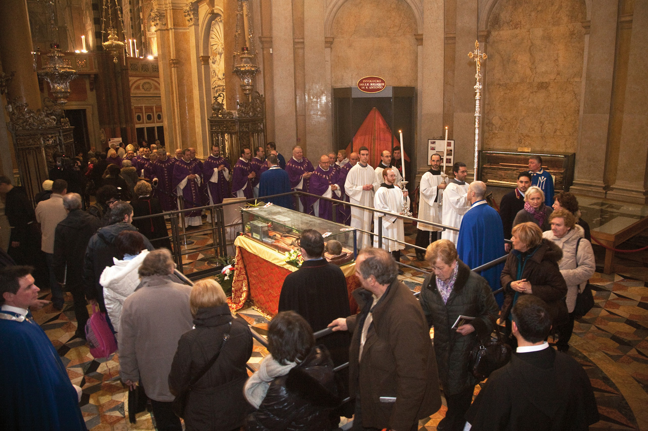 À quels saints se vouer ? | Messager de saint Antoine