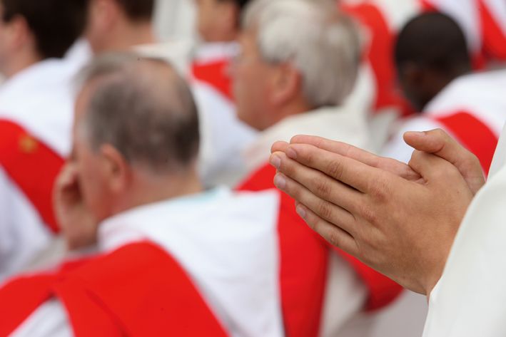 Les mains jointes | Messager de saint Antoine
